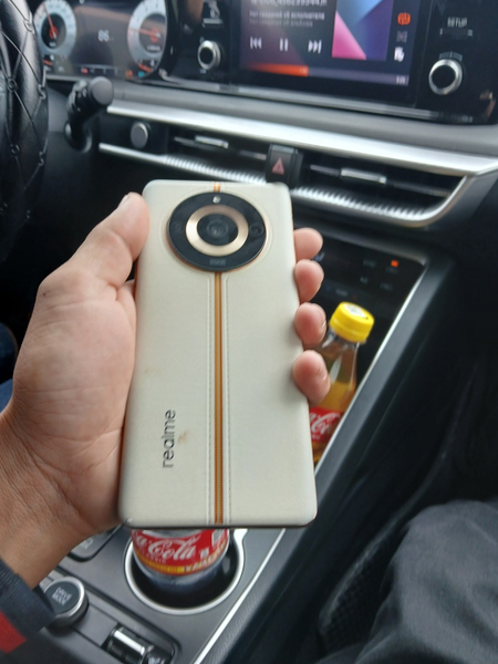 Realmi 11 pro holati zur