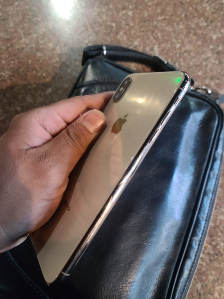 Iphone XS Max Gold 64 Gb