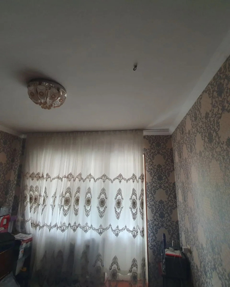 Буз базар 2/4/4 Малосемейка