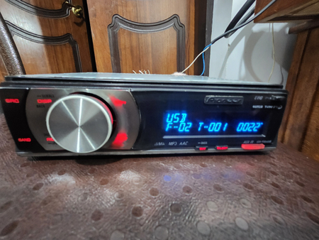 Продам pioneer deh 5050ub