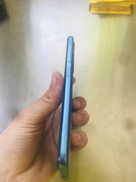 Redmi note 11  6/128 tel ideal kar  dak yes