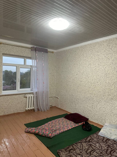 Срочно сдаю аренда Бадамзар 2/4/4 350$ Семя