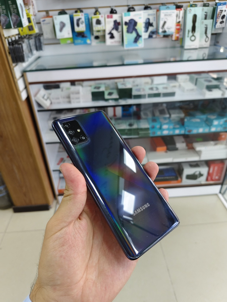 Samsung Galaxy A71 6/128 gb