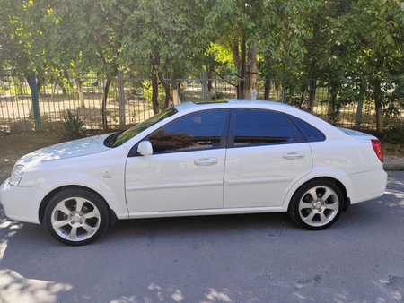 Lacetti 1.8 2009