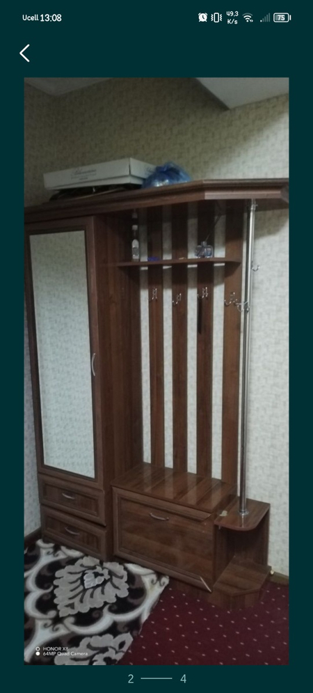 2 та бир кишилик диван матраслари билан ва прихожка сотилади.