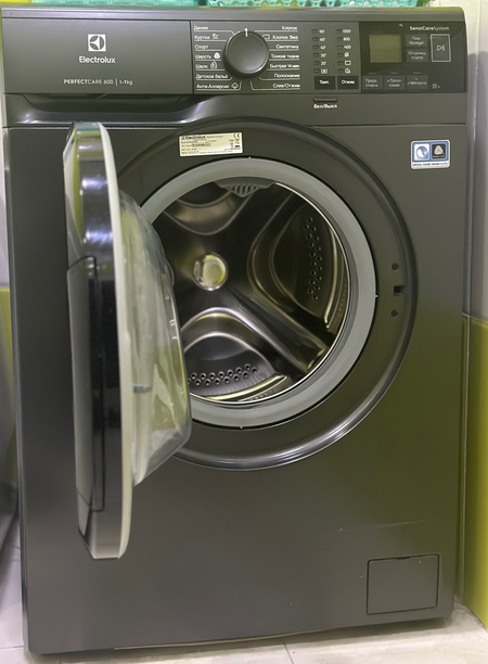ELECTROLUX PerfectCare 600 Компактная стиральная машинка 6кг