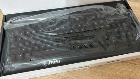 Продам клавиатуру MSI