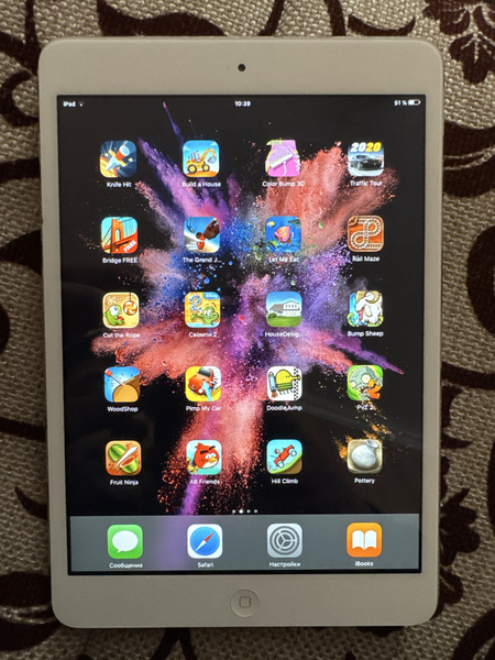 iPad mini model A1432 16gb