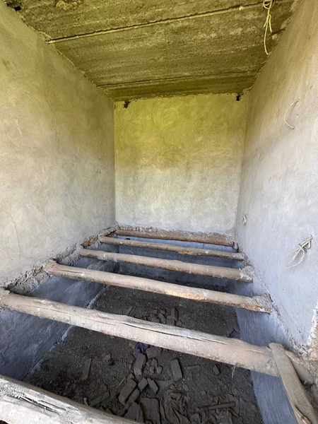 №  1169  3х этажный дом в районе Геофизика