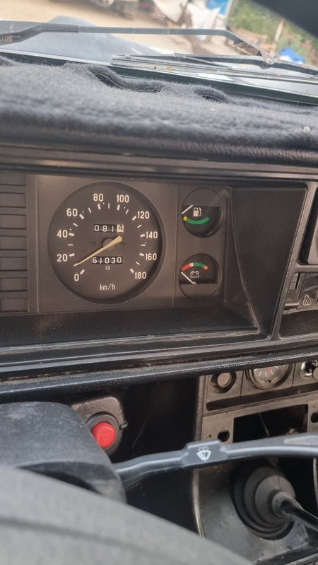 Vaz 2107 Jiguli Sotiladi