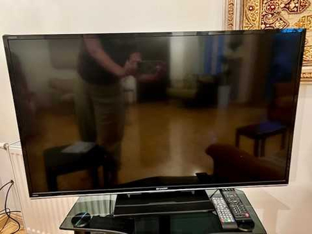 Sharp LC-39LE440M Aquos