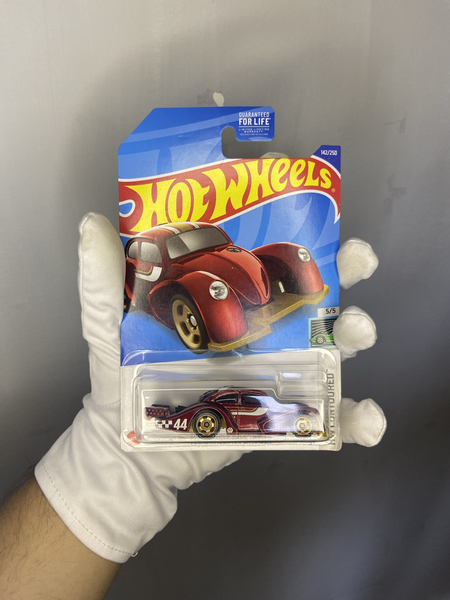 Продаются Hot Wheels