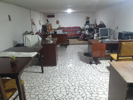 Sirdaryo shahar sentrda Flamingo kafesi sotiladi