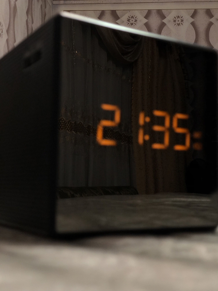 Sony часы будильник