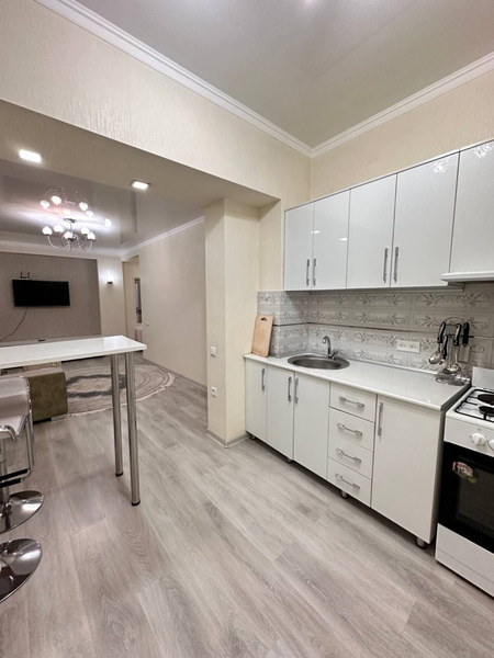 Центр Ц5 1в2 комнатная 3 этаж, 45м2.Кирпич.Евроремонт.Ор-р метро Минор