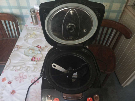 продаётся мультиварка