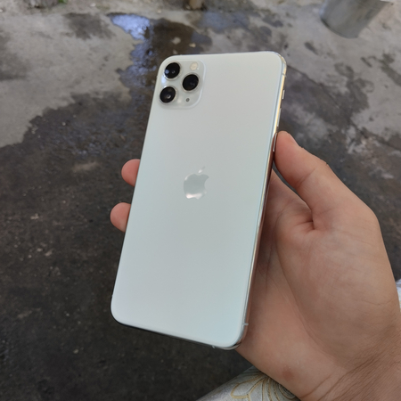 iPhone 11 Pro Max