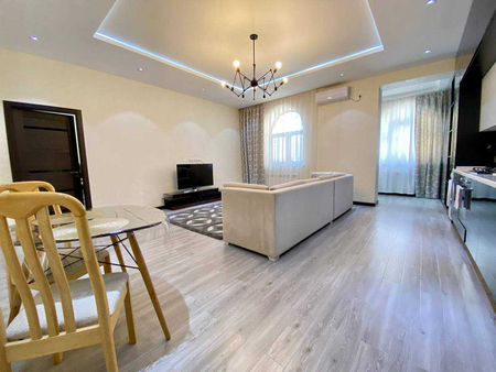 Аренда 2х ком.квартиры в новостройке по Нукусской