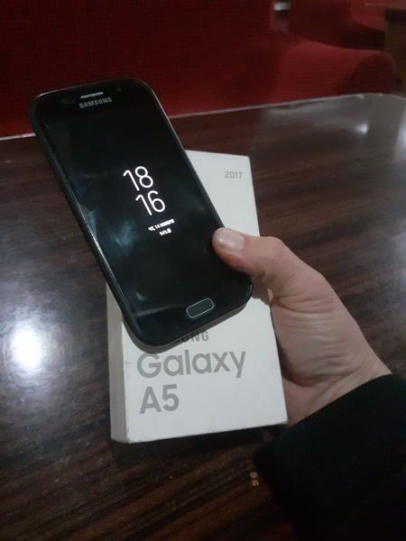 Samsung A5 2017 sotiladi