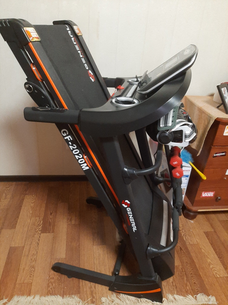 Спортивная беговая дорожка за 450 $ своя