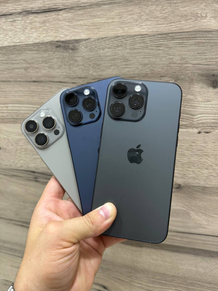  iPhone 15 Pro Max Premium