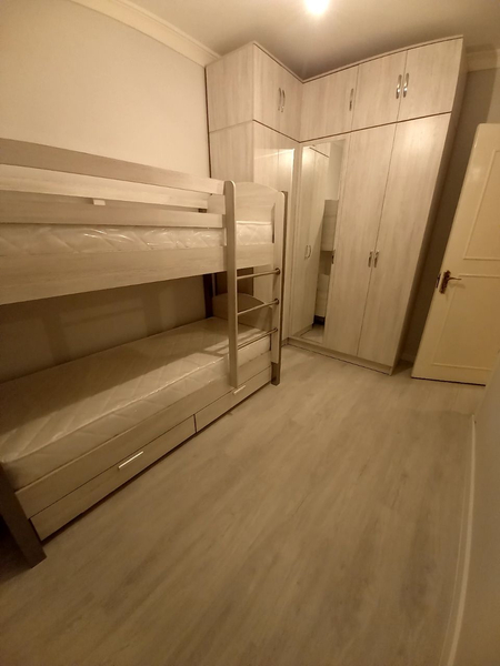 Срочно!! Yunusobod 18 kv 23 dom 3/3/4 uy sotiladi   77 seriyali .