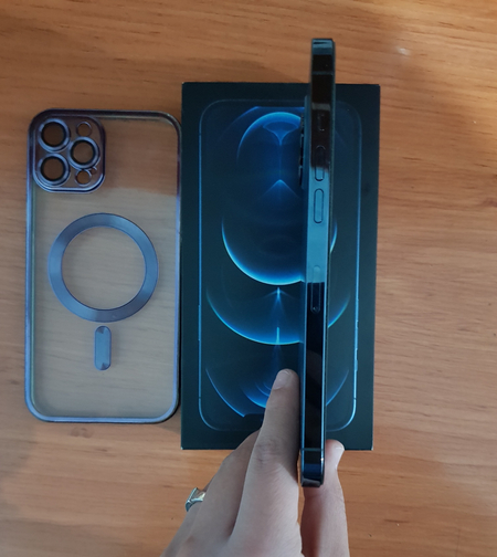 Продается Iphone 12 PRO MAX 256гб