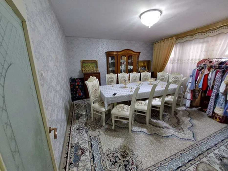 Срочно продаётся 2 Комнатная квартира в центре 167682