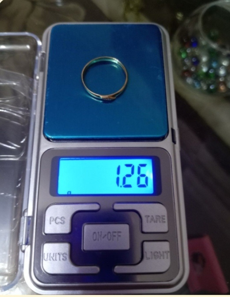 Срочно продам Золотые серьги, кольца