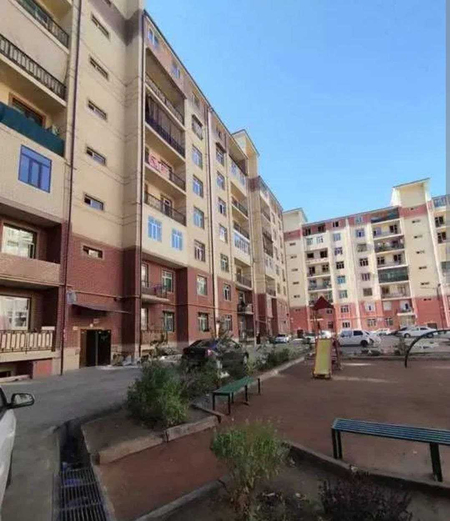 Срочно продам квартира цена БОМБА!!! жк. Иззат 68м/кв