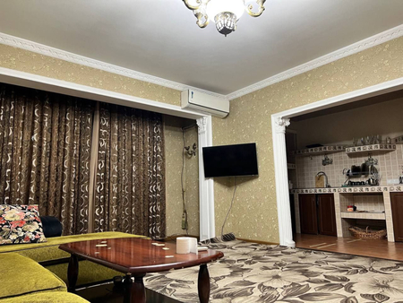 Кунлик квартира шаҳар марказида