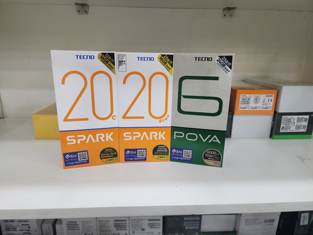Tecno spark 20c  8/128GB black