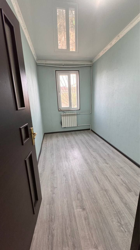 Продается 4/6/9 ул Садык Азимова,  Японское посольство