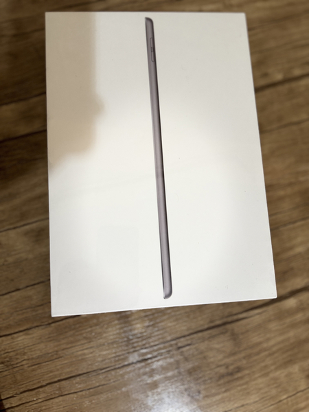 Продается новый Ipad 9 th generation