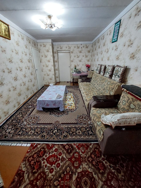 Чиланзар 25 квартал 2в3/2/5 Кирпичный дом, балкон 2*6 Можно в  ипотеку