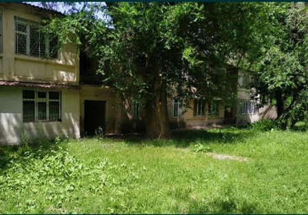 Срочно продается 2х ком дача квартира в Хужакенте