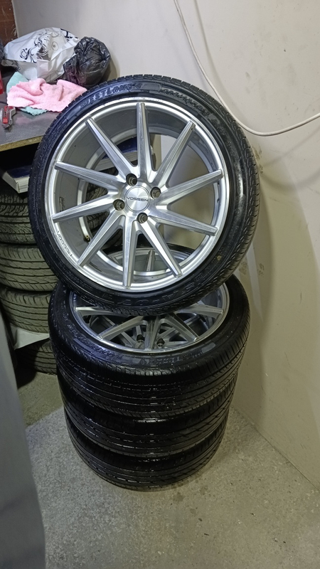 Diska R17 J7.5 Sotiladi