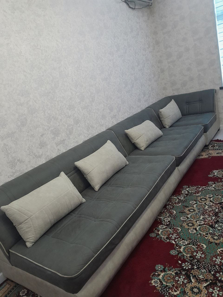 Divan  ustoli bn