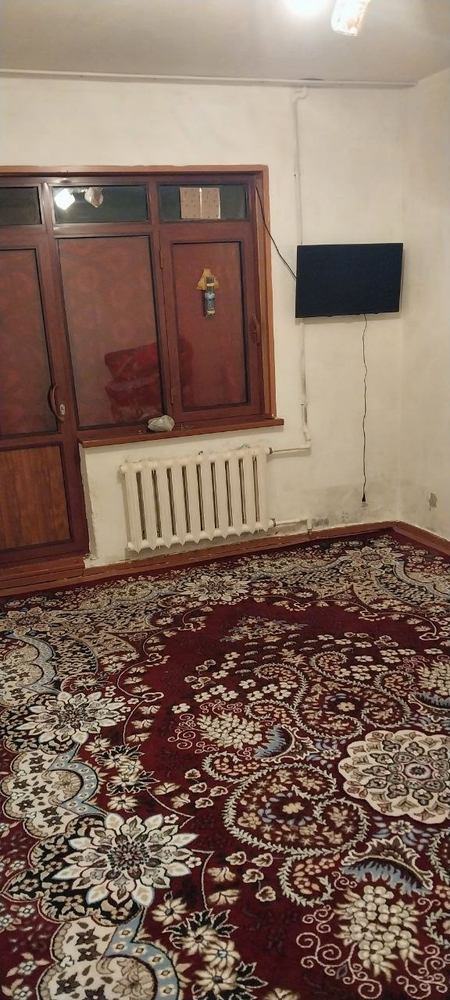 Чилонзор туман 19квартал 1хона 2хона килинга Уй квартирага берилади