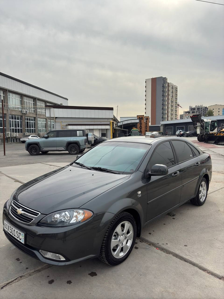 Sotiladi Srochno Chevrolet Lacetti