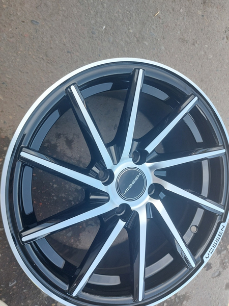 15 R Vossen diska Jentra Lasetti Epica