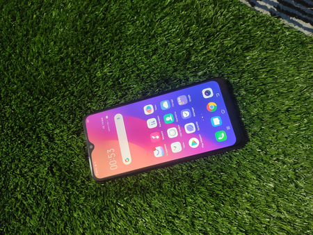 Vivo 1904 sotiladi dastavka hizmati mavjud