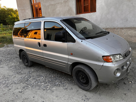 Хундай Старекс H1