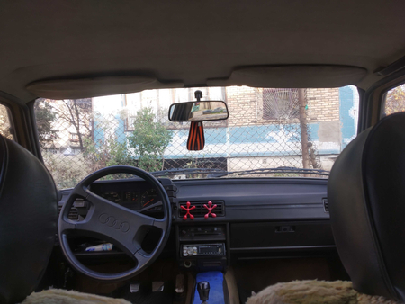 Продаю автомобиль audi 80 b2 1981  года выпуска