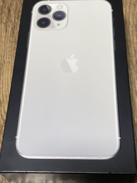 iPhone 11 Pro sotiladi arzon