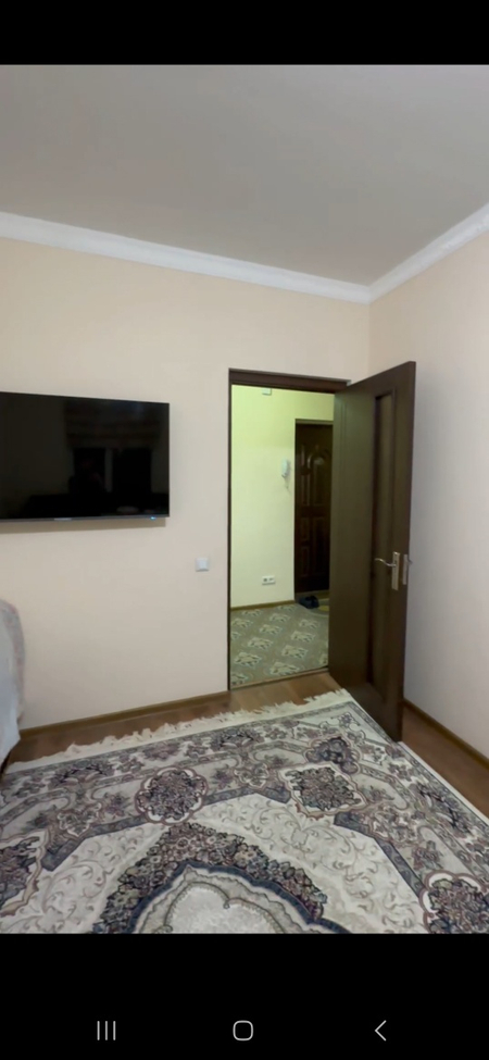 Arenda Choshtepa 1/3/7 hamma sharoit bor