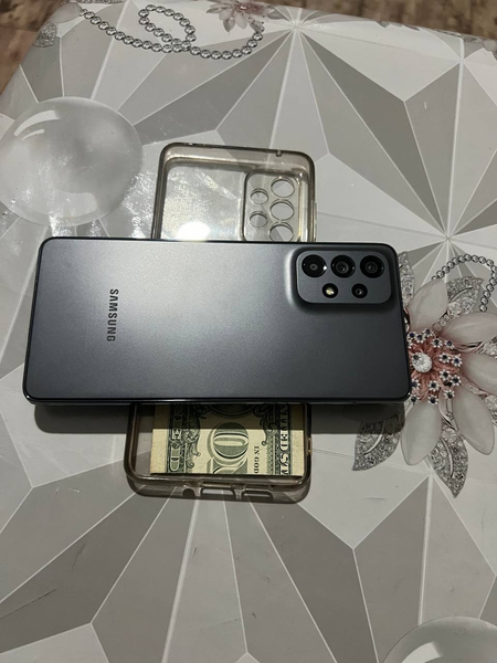 Samsung galaxy A73