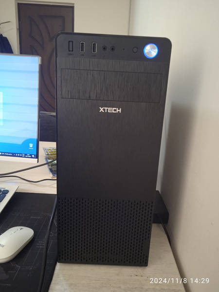 X tech stolniy computer