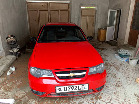 Neksiya 2  2009 yil qizil rang xolati yaxshi