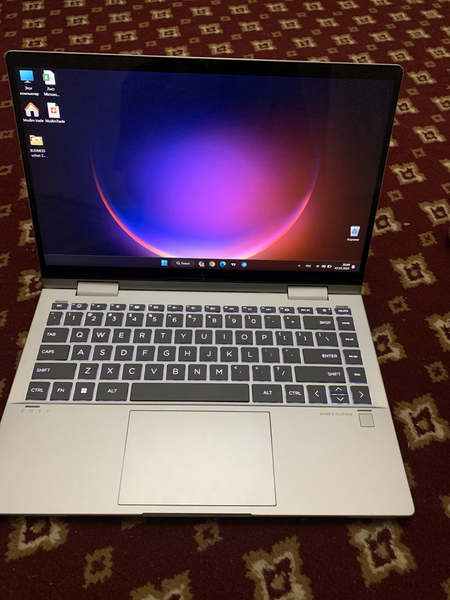 HP ENVY x360 intel core i5
